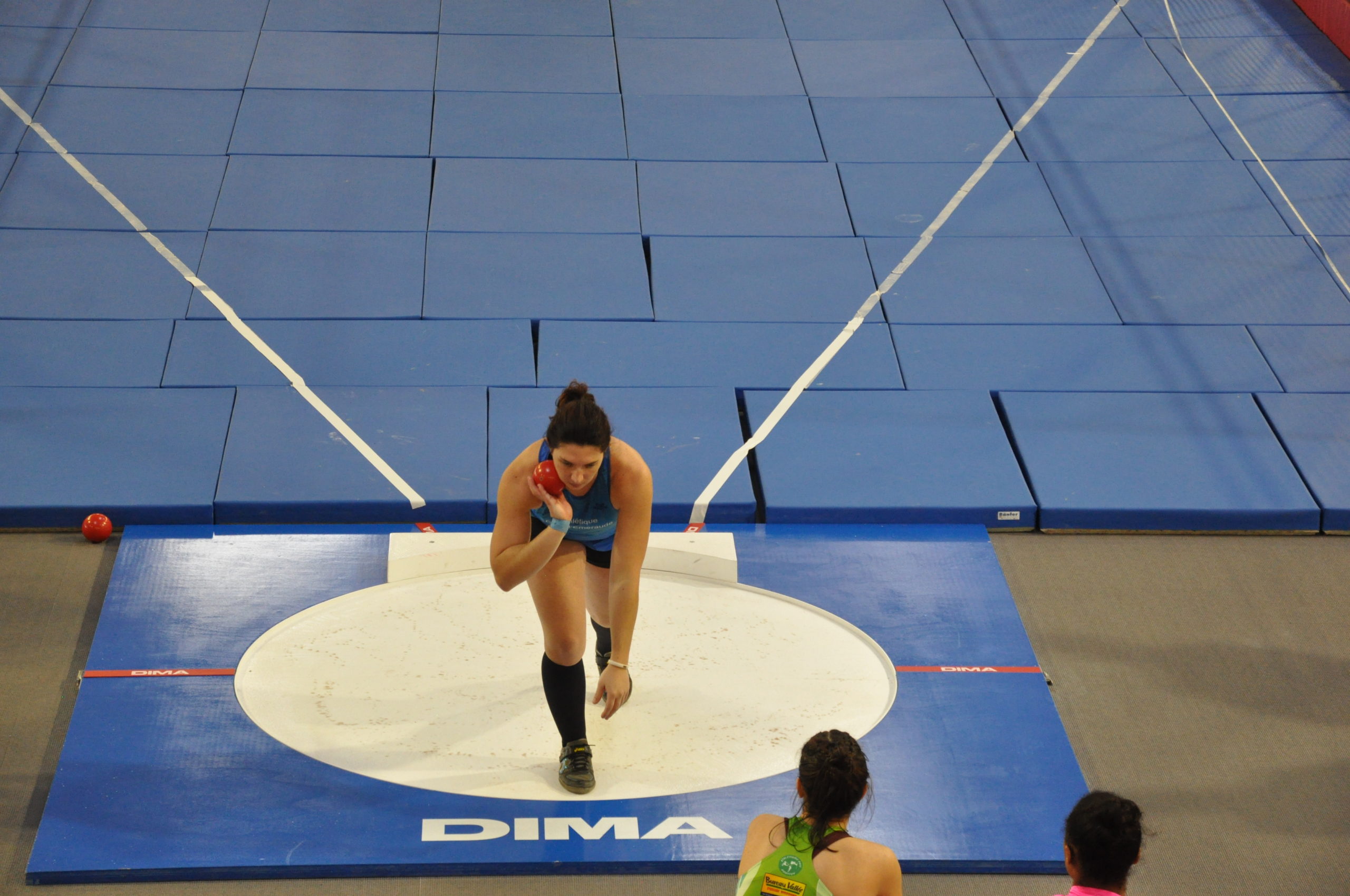 Les lanceurs de poids au top et à l'assaut des sommets nationaux ...