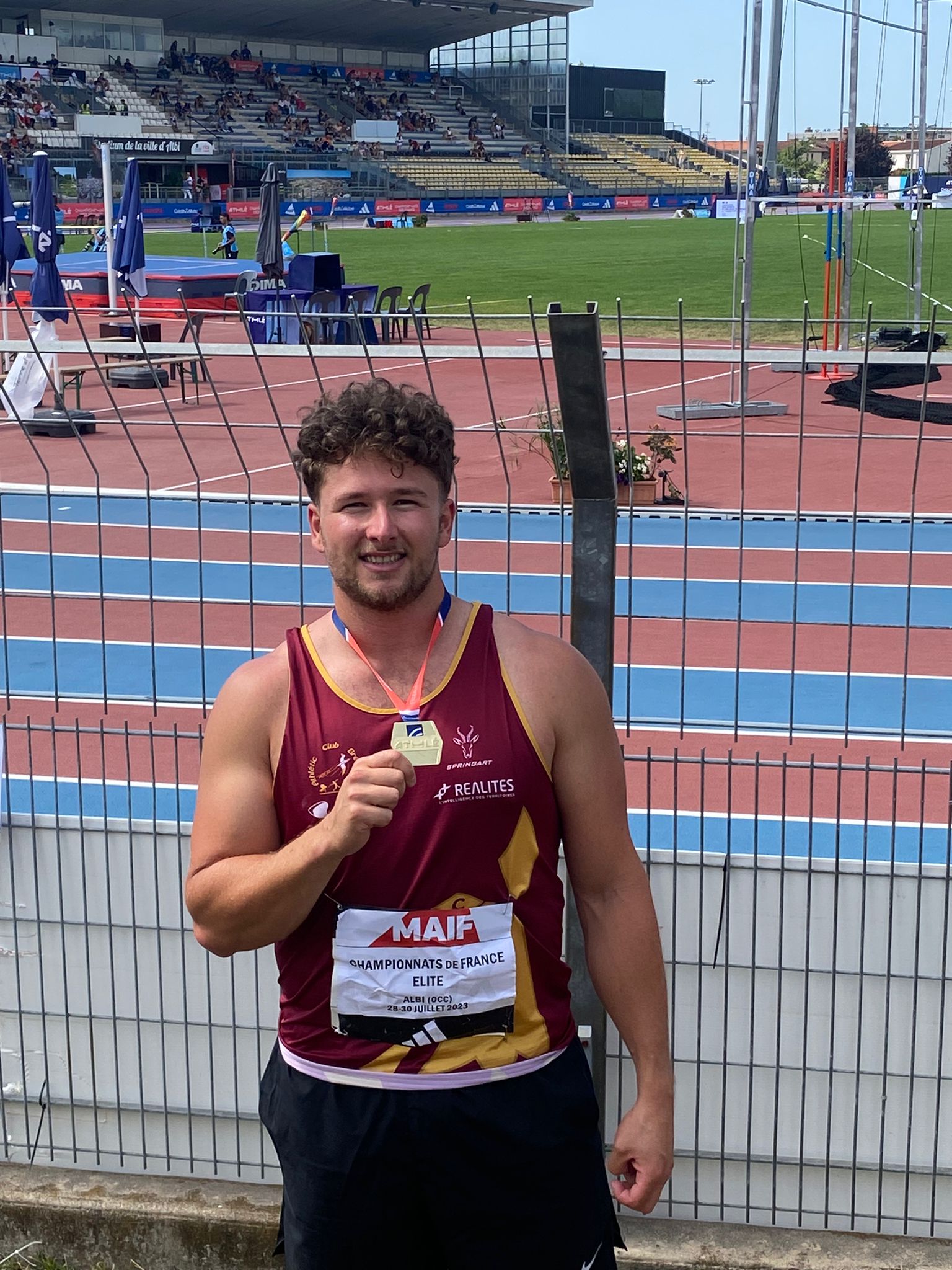 Tom REUX retrouve son titre de champion de France Elite - Athlétique ...